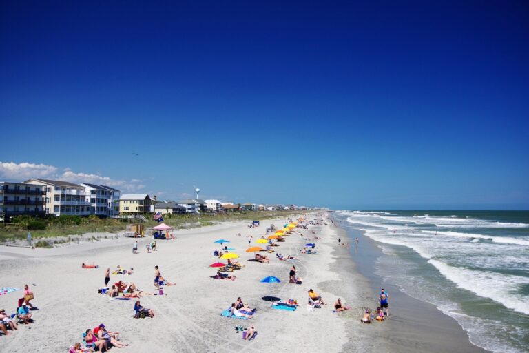 15 Best Coastal Towns in South Carolina - Travelsc